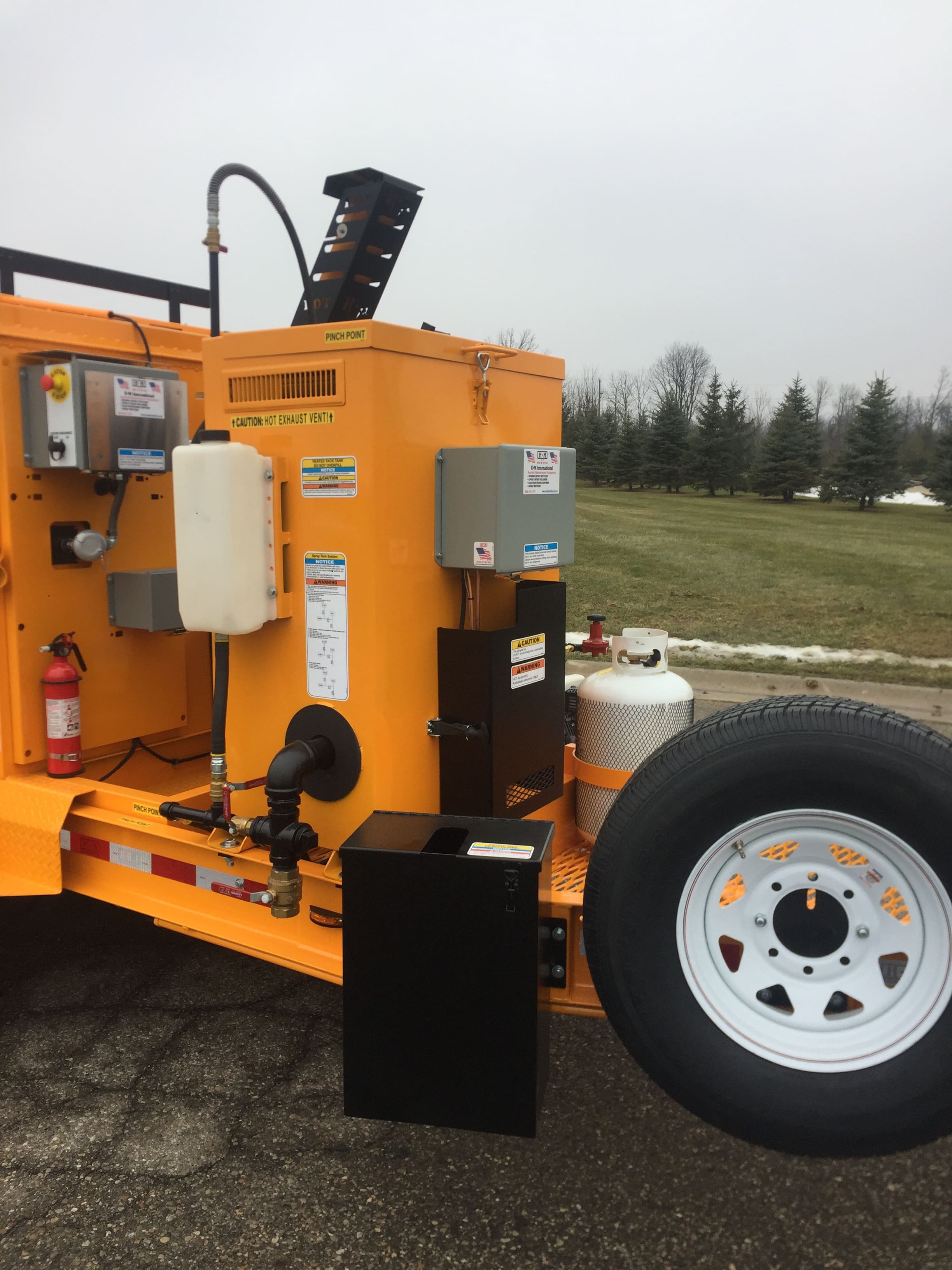 Asphalt Hotbox Options - KM International - Asphalt Equipment Manufacturers